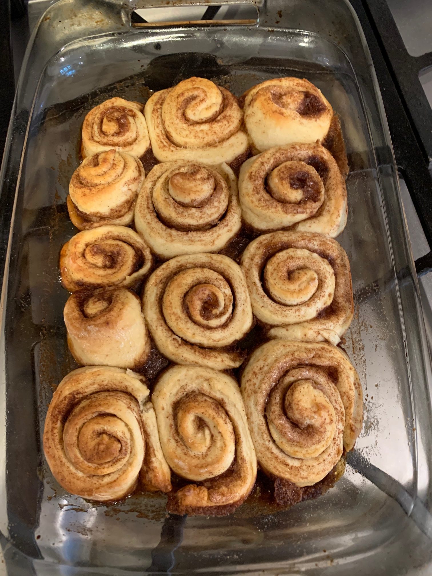 Weekend: Cinnamon rolls and the missing egg - Laura Vanderkam